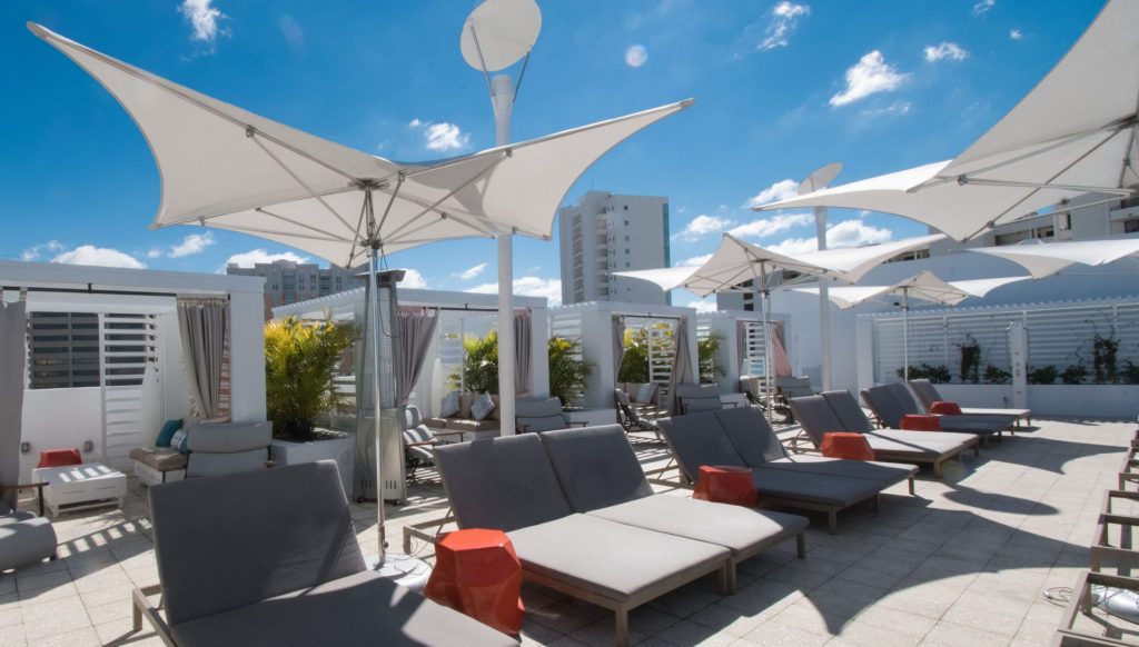 2_Art_Ovation_rooftop | Think Simple